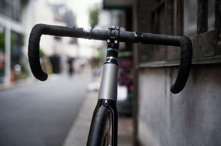 Road Bike Straight Handlebars: Is It the Right Fit for You?